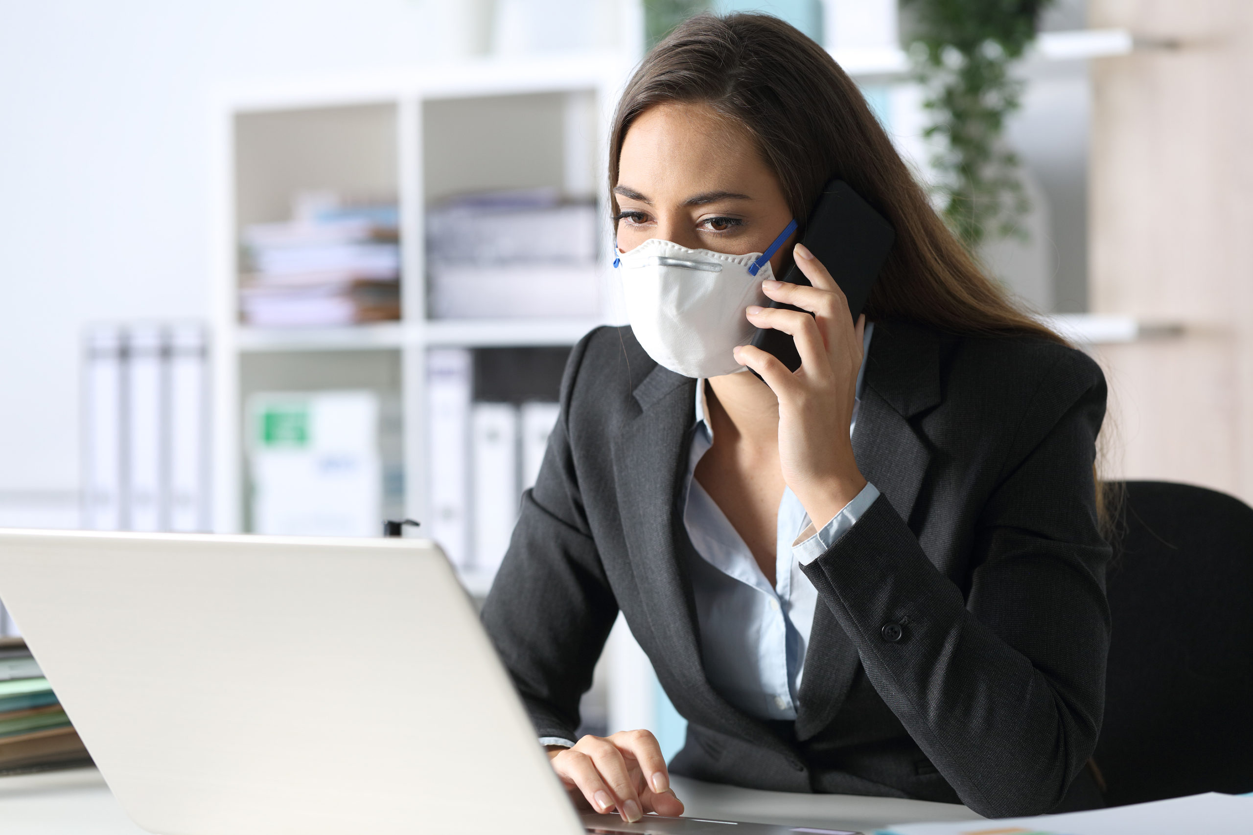 New duty to report COVID-19 to WorkSafe - Rigby Cooke Lawyers